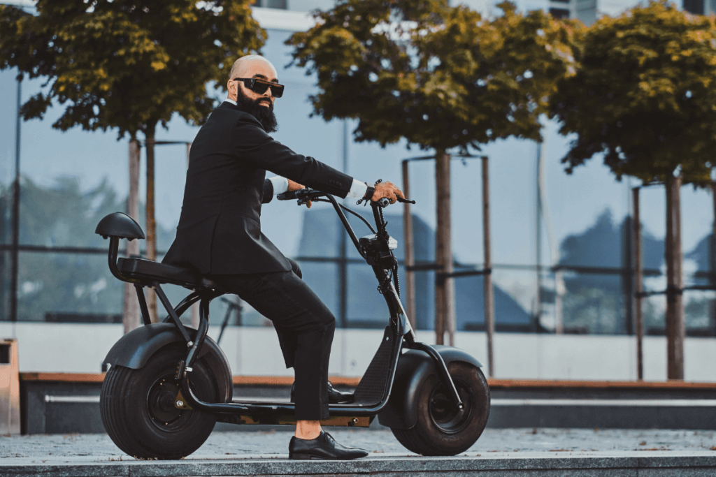 Vélos électriques à Marseille : Voi complète son offre, mais n'est pas ...