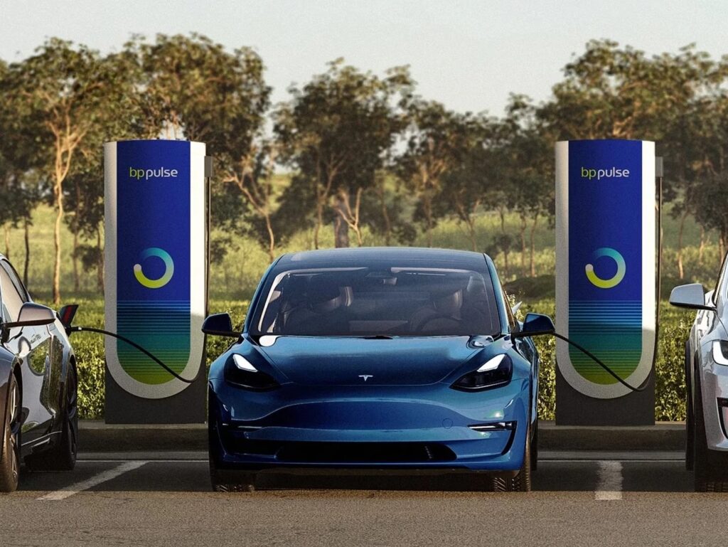 BP souhaite acquérir des Sites de Supercharger Tesla