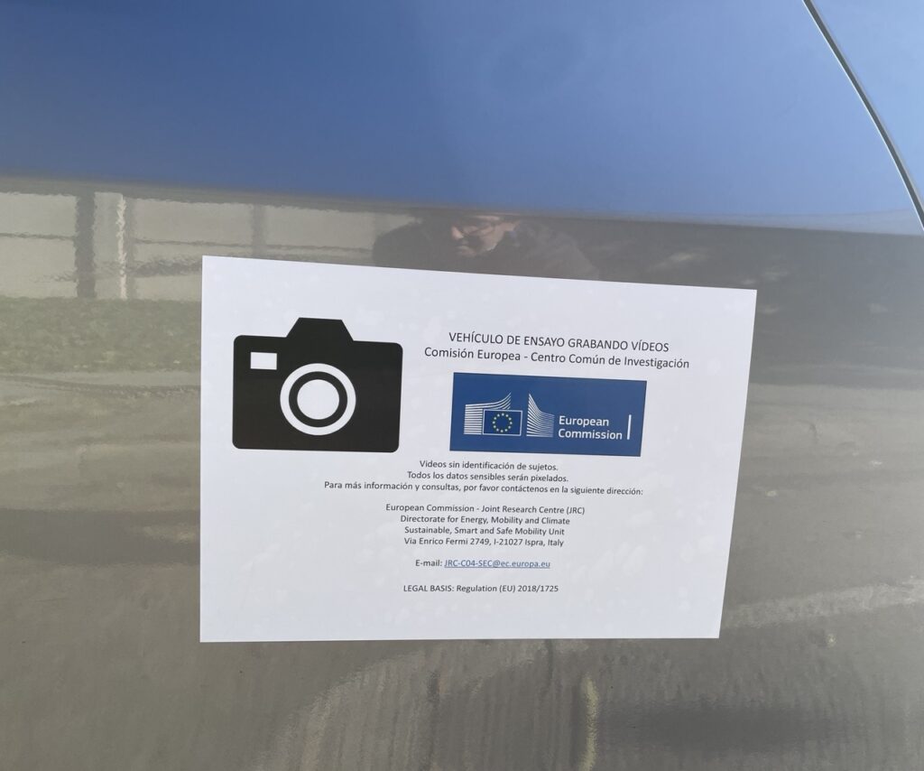 Le programme de test de Tesla FSD en Europe : Une percée ou un mirage?