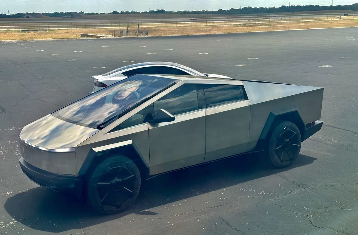 Elon Musk Aims For Perfect Fit And Finish Of Tesla Cybertruck Reveals