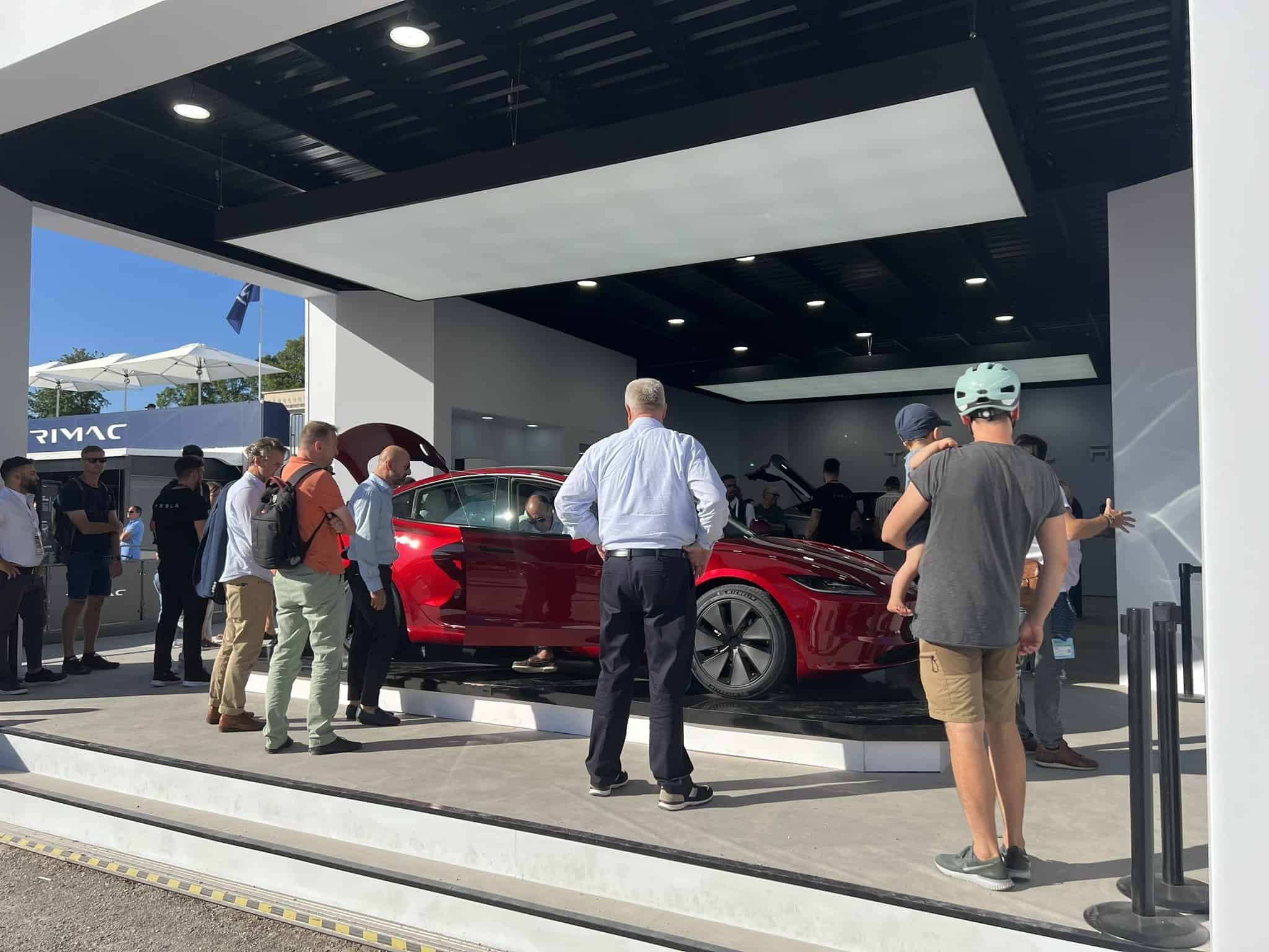 Tesla Shines at IAA Auto Show with Model 3, Optimus & Powerwall