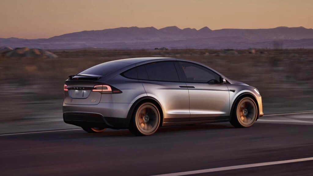 Tesla Unveils Stunning Lunar Silver Paint for Model S & X: A Global ...