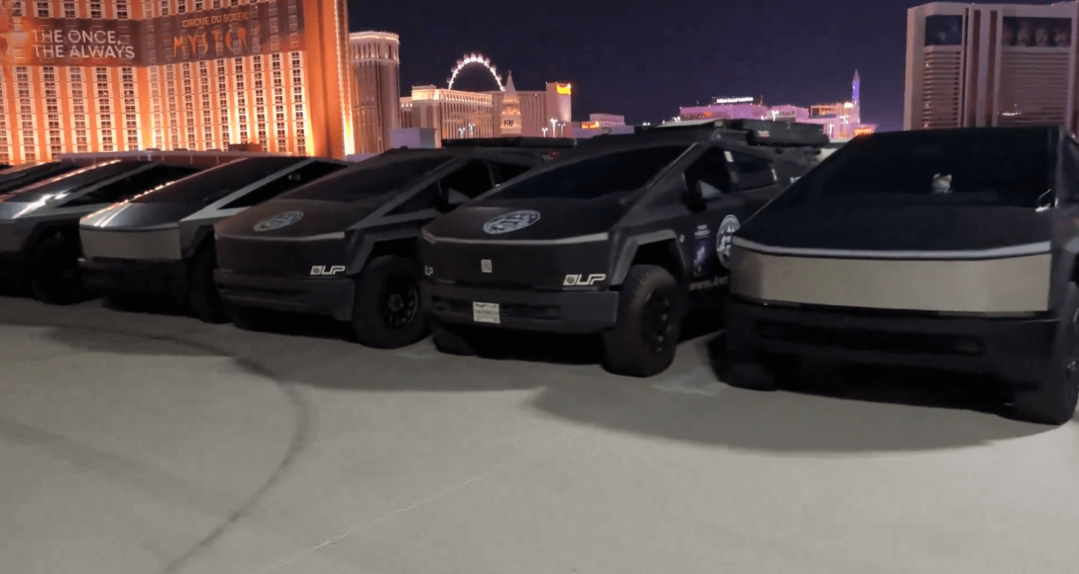 Tesla Cybertruck's Light Show Captivates Las Vegas: A New Era of ...